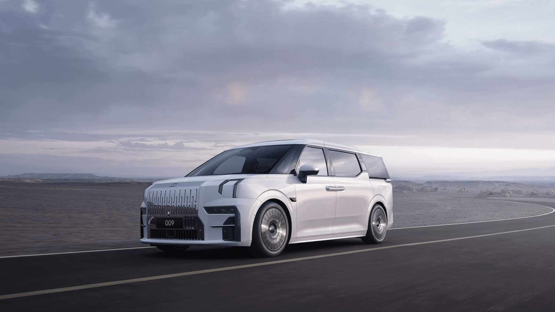 EM90: Volvo komt met eene grote elektrische MPV – Electrobatt